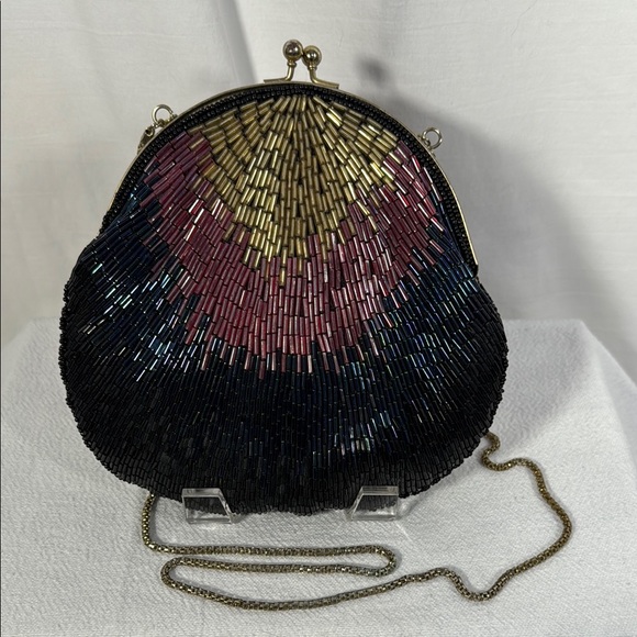 La Regale | Bags | La Regale Black And Gold Beaded Clutch | Poshmark